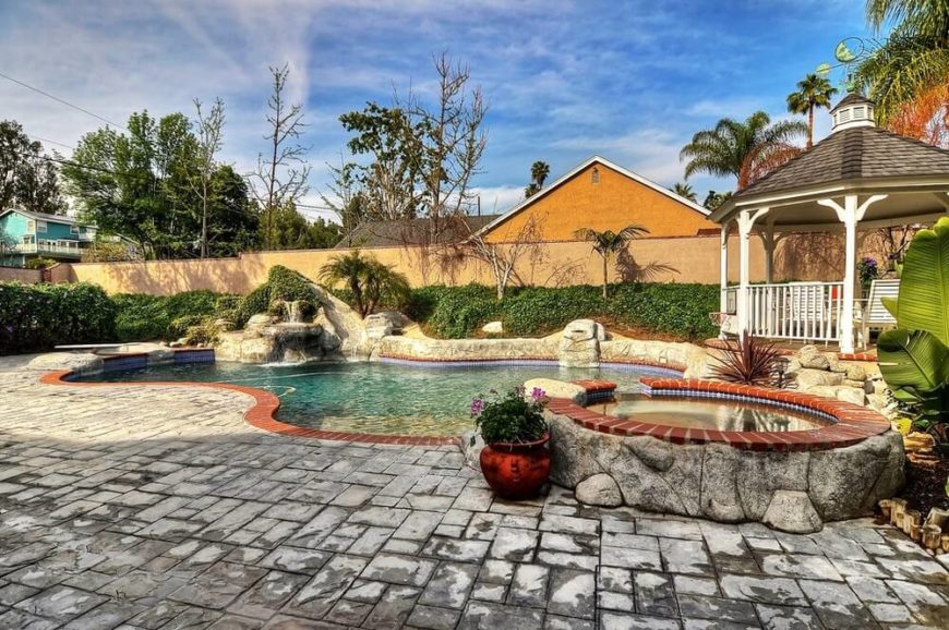 34 Glorious Pool Gazebo Ideas